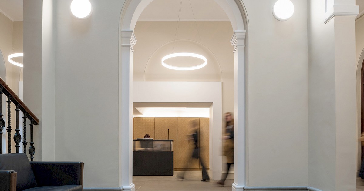 Victoria & Albert Museum Secretariat → HAT Projects